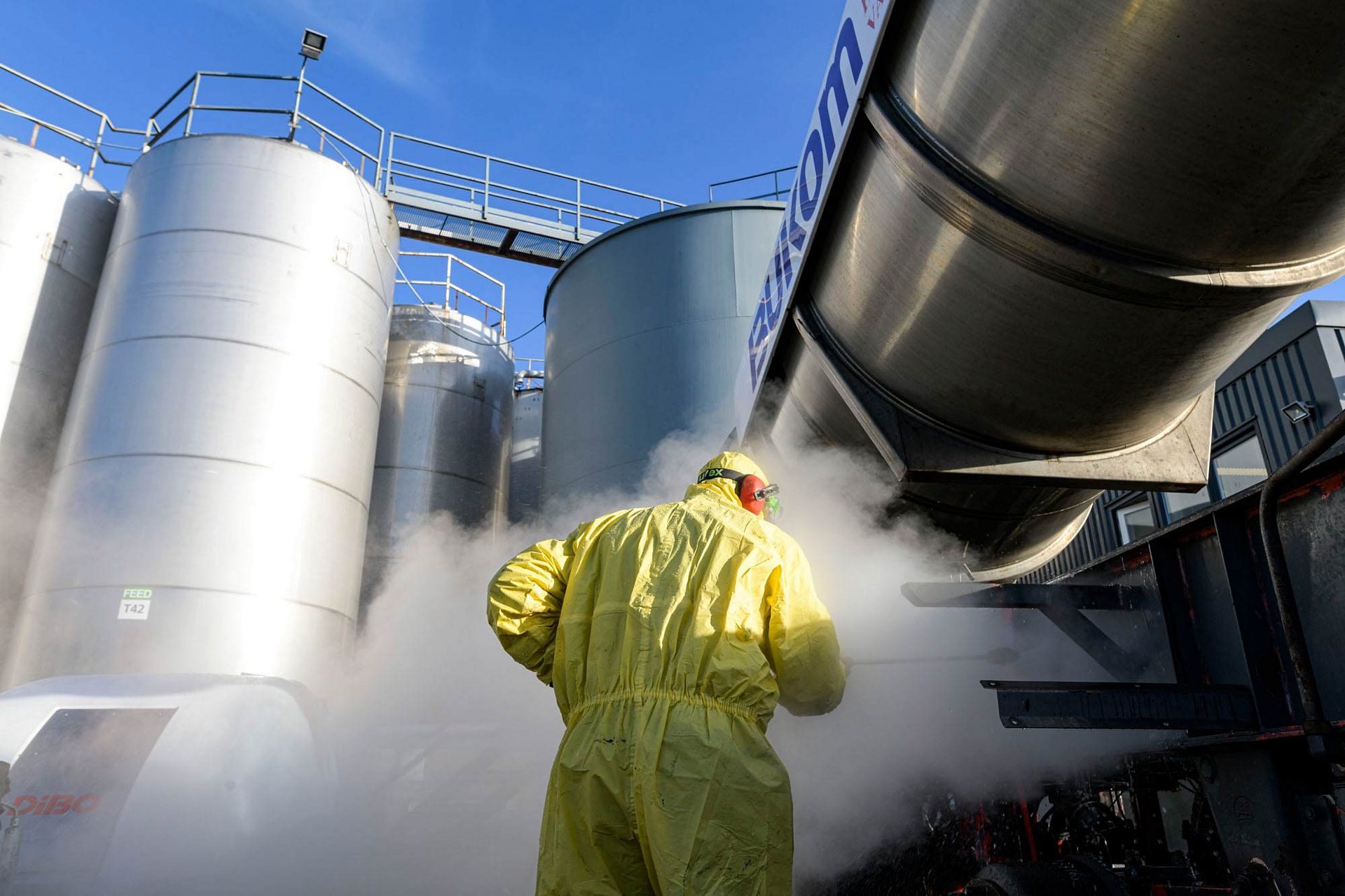 Tankreiniging met behulp van innovatieve, circulaire methodes - Bukom