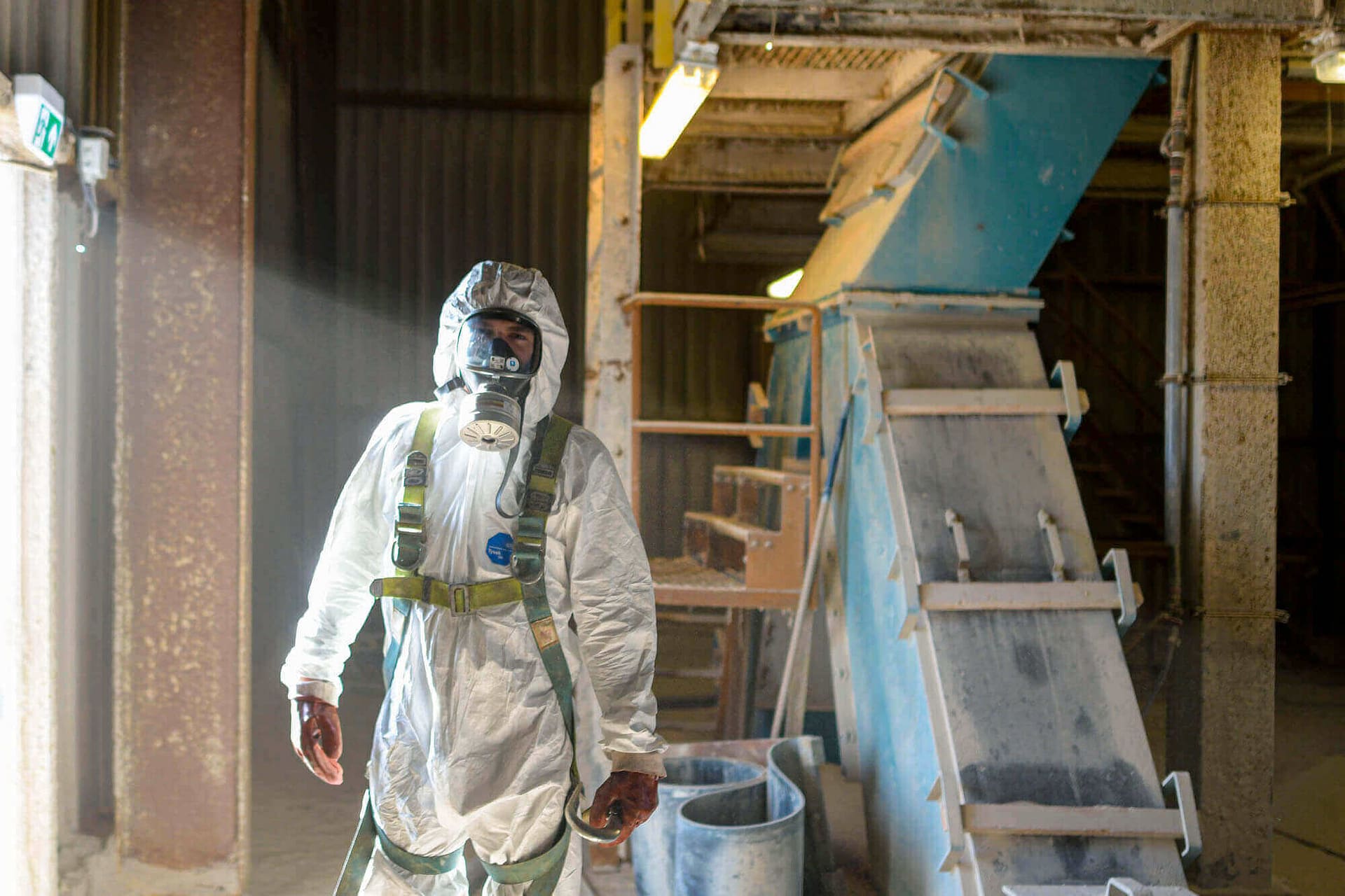 Dust Extraction: complete stof-, rook- en dampafzuiginginstallaties - Bukom